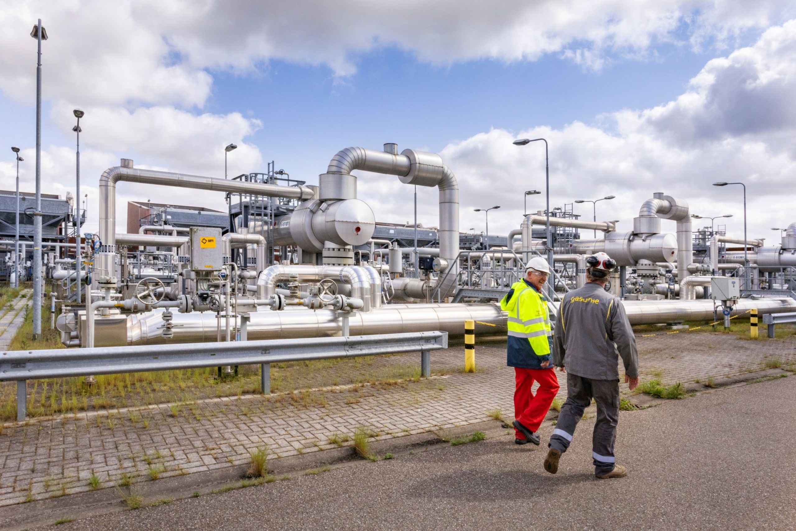 Gate terminal starts construction of 4th LNG tank at the port of ...